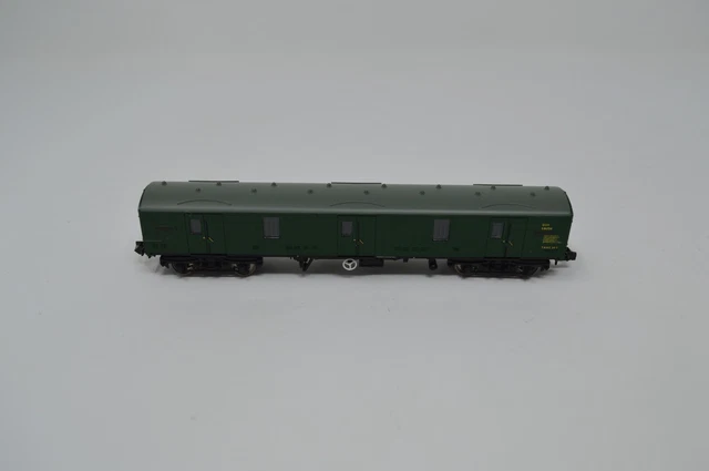 GRAHAM FARISH 374-131 - 'N' Gauge Mk1 Guv General Utility Van Br Green ...