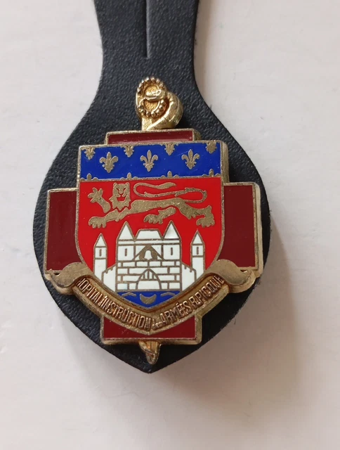 INSIGNE HÔPITAL D'INSTRUCTION Des Armées R.piquet EUR 4,00 - PicClick FR
