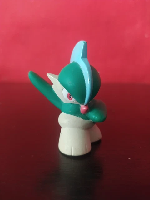 GALLADE FINGER PUPPET Original Figure Pokemon Nintendo Bandai Vintage ...