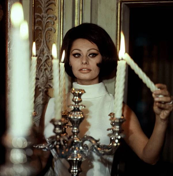 ITALIAN ACTRESS SOPHIA Loren in Italy 1960 OLD PHOTO 6 £4.68 - PicClick UK
