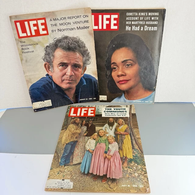 1969 LIFE MAGAZINE Lot Woodstock Youth Communes Coretta Scott King MLK ...