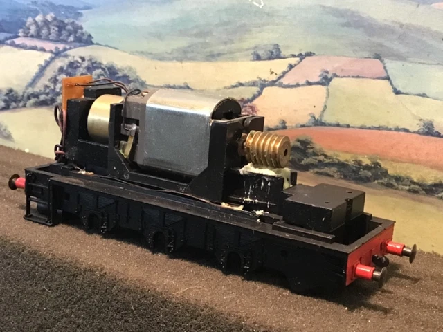 BACHMANN CLASS 08 Diesel shunter. Motor and chassis frame only. £28.50 ...