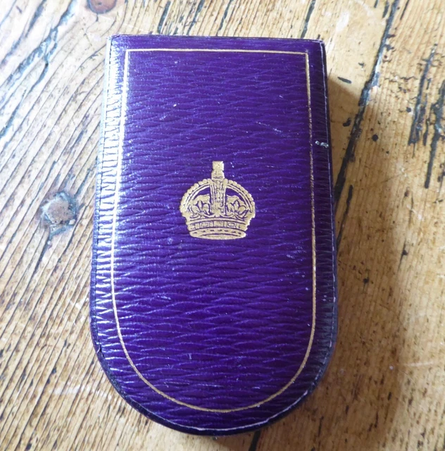 VINTAGE CASE WITH King`s Crown motif for WW1/WW2 MILITARY CROSS £26.72 ...
