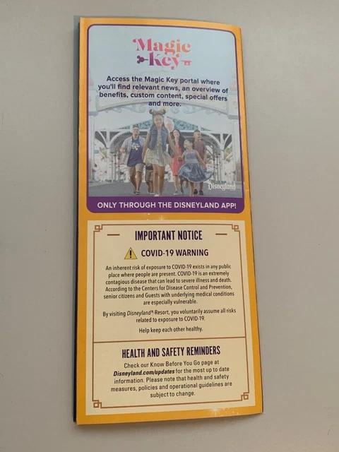 DISNEYLAND CALIFORNIA ADVENTURE park map Guidemap Halloween 2022 Mint ...