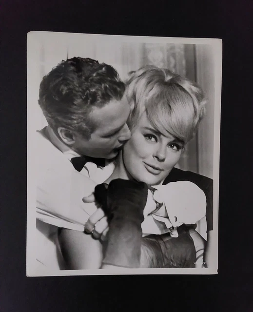 PAUL NEWMAN, ELKE Sommer in the Prize 1963 original black & white 10 x ...