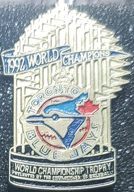1992 TORONTO BLUE JAYS MLB BASEBALL World Series Champions Trophy Pin ...