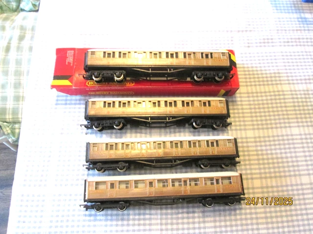RAKE OF 4 Hornby 00 Gauge -LNER Teak Coaches-Boxed/Unboxed £24.65 ...