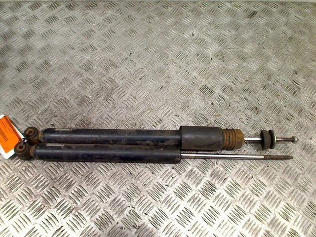 SET AMMORTIZZATORI POSTERIORI Honda Civic (FK/FN) 2008 #85017 EUR 41,00 ...