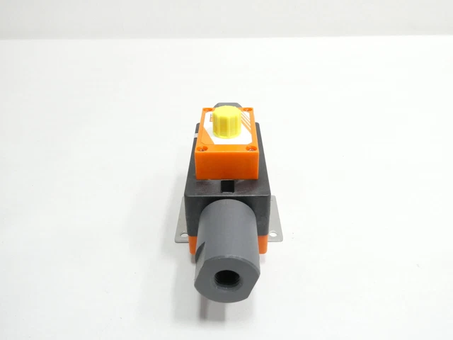 KOBOLD MIK-5NAU2NF300 MAGNÉTICO Inductivo Flujo Metro 0.04-0.8gpm 0.6cm ...