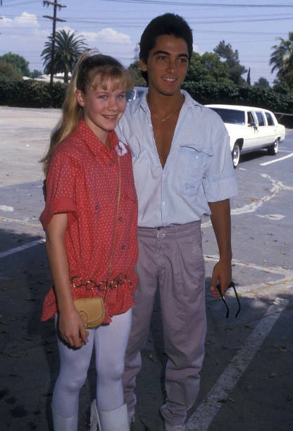 ACTRESS JOSIE DAVIS and actor Scott Baio 1987 OLD PHOTO 3 EUR 6,70 ...