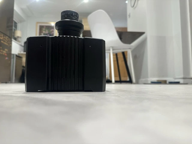 MOZA RACING R5 Direct-Drive Racing Simulator Wheel Base with Desk Clamp ...