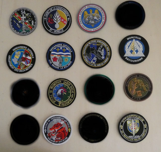 (23) ECUSSON RONDACHE collection GENDARMERIE vendus à l'unité EUR 13,00 ...