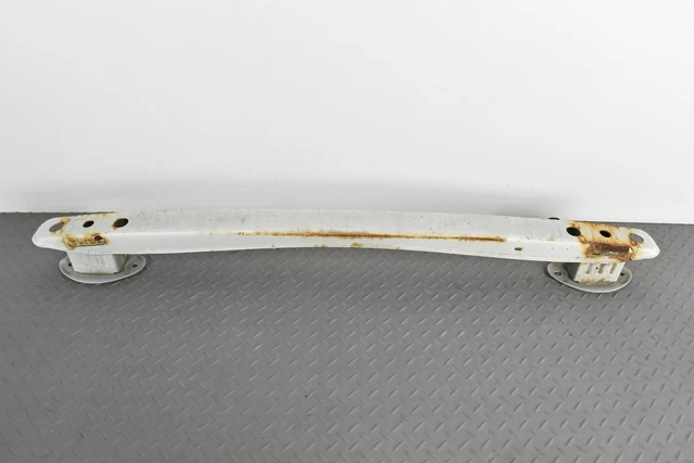 TRAVERSE RENFORT DE pare choc arriere 52023-0H020 TOYOTA AYGO II 108 C1 ...