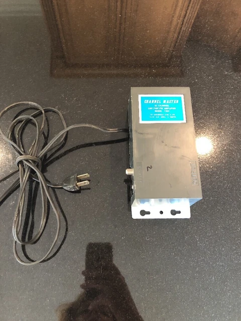 CHANNEL MASTER TV signal distribution amplifier - Model 7363 -VHF/UHF ...