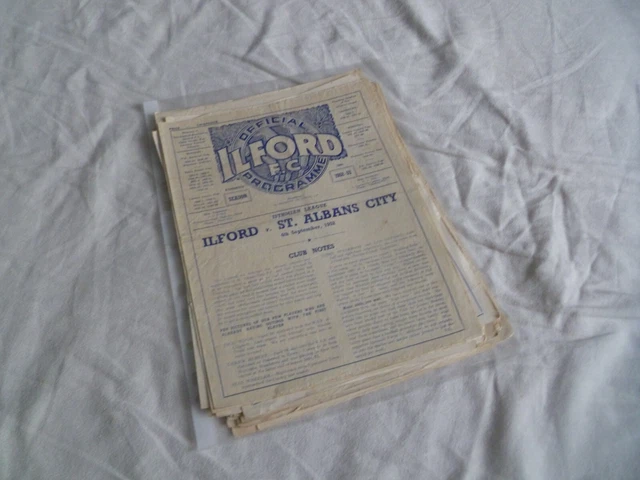 MY PRIVATE COLLECTION of Ilford Early 1950 's football programmes 19 in ...