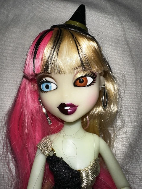 BRATZ BRATZILLAZ MIDNIGHT Beach Glow In The Dark Cloetta Spelletta 2012 ...