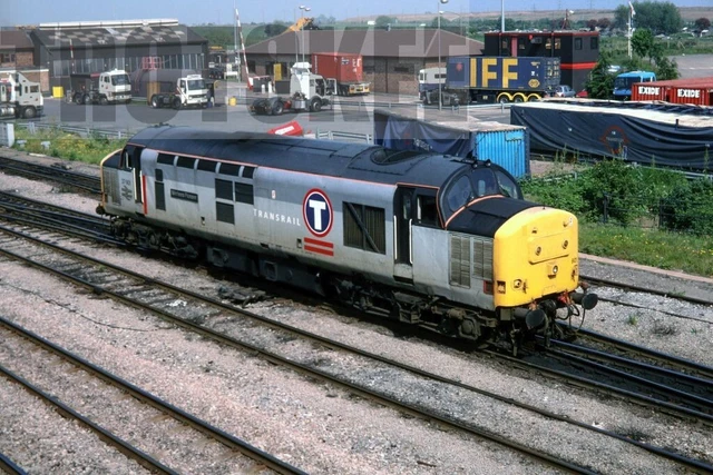 35MM SLIDE BR British Railways Diesel Loco Class 37 37901 1996 Orig £4. ...