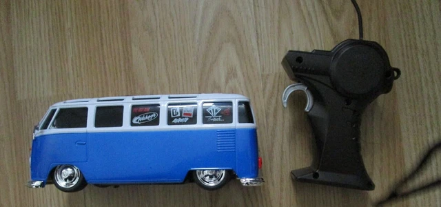 &MAISTO& REMOTE CONTROL VW Van "Samba" 1:24 Scale Blue/White (Reduced ...
