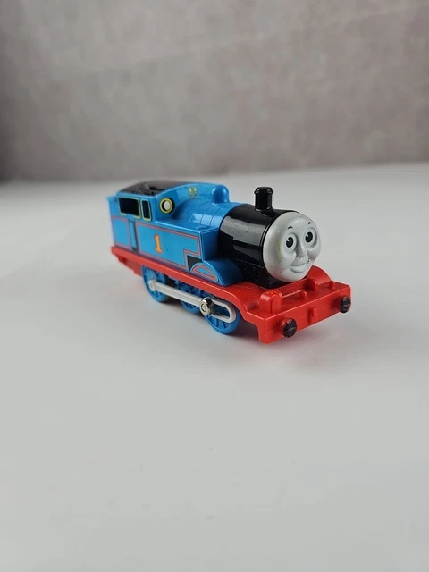 TOMY TRACKMASTER THOMAS the tank engine battery train vintage Toy £17. ...