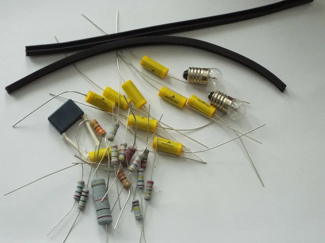 BUSH DAC90A REPAIR kit (A) 9 axial+ 1 radial capacitors lamps + r/c ...