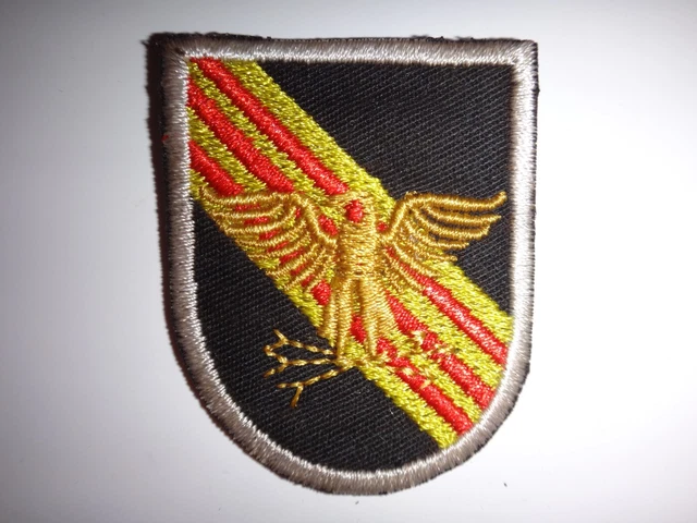 VIETNAM WAR FLASH US 5th Special Forces Group COLONEL Rank Beret Patch ...