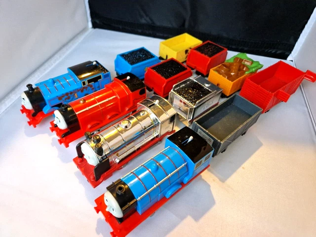 BUNDLE OF THOMAS Tank Trackmaster Tomy Trains- MERLIN, JAMES, THOMAS ...