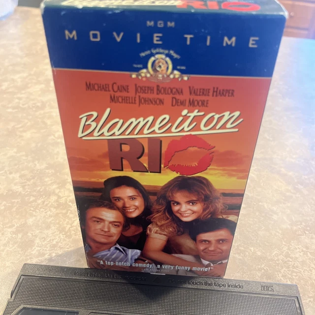 BLAME IT ON RIO - VHS 1989 Video Treasures Michael Caine Demi Moore ...