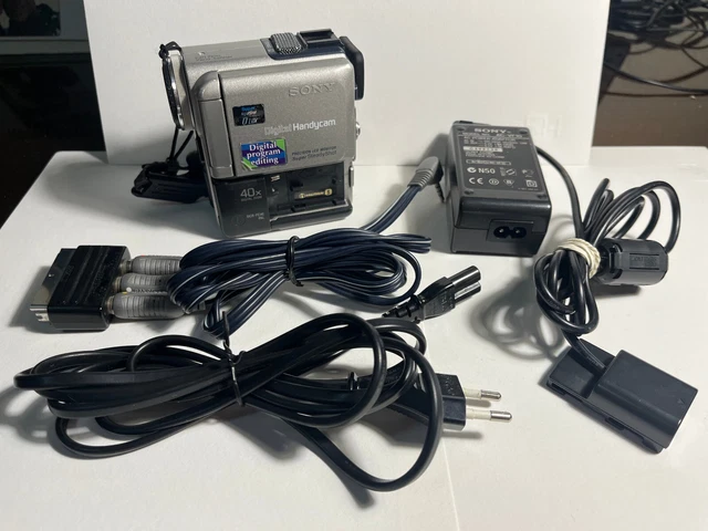 VIDEOCAMERA SONY DCR-PC4E Mini Dv Digital Camcorder Handycam EUR 99,00 ...