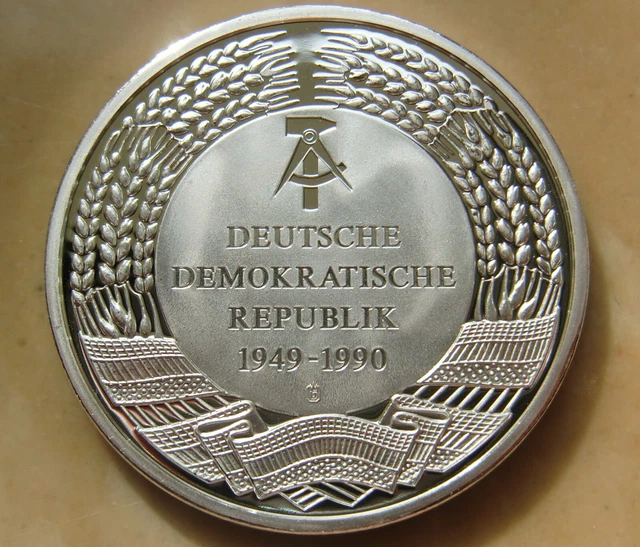 DDR MEDAILLE 40MM Geschichte der DDR "Pionierorganisation Ernst ...