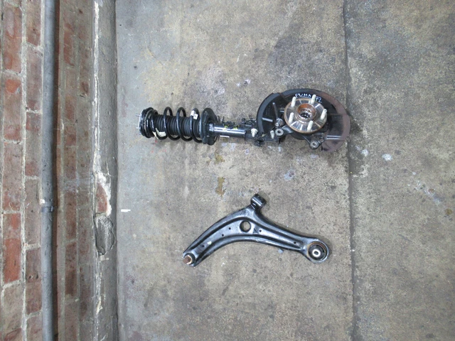 2023 FORD PUMA St Line Mk2 5Drs Hatch 1.0 Petrol Front Left Suspension ...