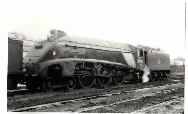 RAIL PHOTO LNER 462 A4 60006 Unknown shed £2.39 - PicClick UK