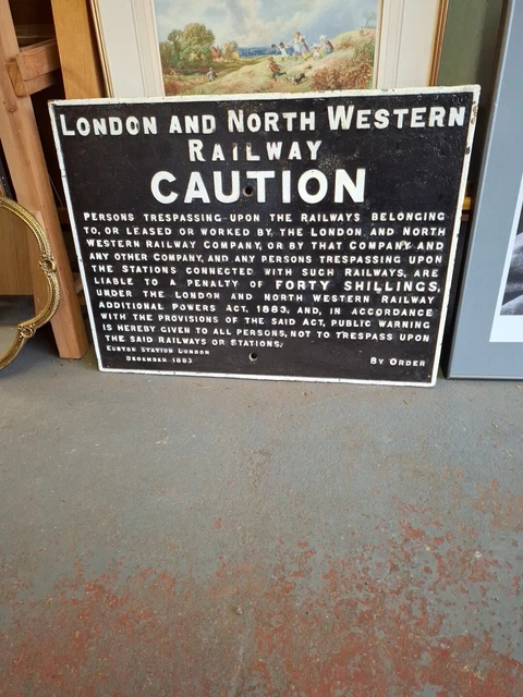 LARGE LONDON & North Western Railway Cast Iron Trespass Sign £175.00 ...