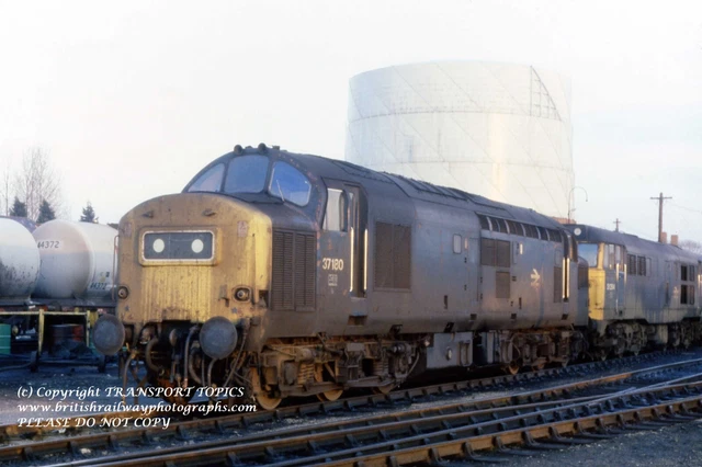 DIESEL RAILWAY PHOTO CLASS 37 # 37180 Gloucester December 1979 ...