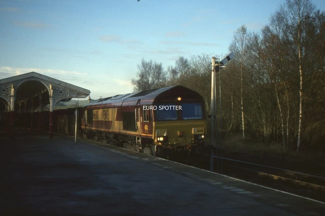 B488S 35MM SLIDE EWS Class 66 66011 (2) £1.54 - PicClick UK