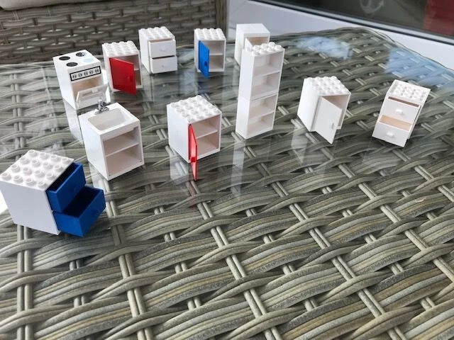 LEGO VINTAGE HOMEMAKER furniture from 70's -as shown £5.99 - PicClick UK