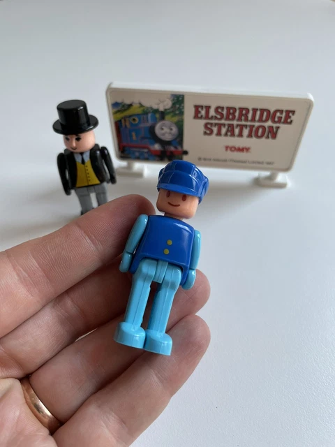 TOMY TRACKMASTER ELSBRIDGE Station Sign Britt Allcroft Thomas 1987 ...