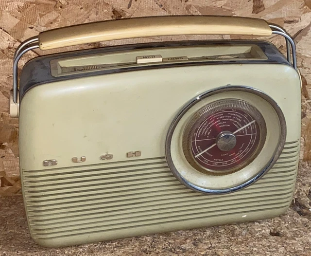 VINTAGE ORIGINAL BUSH TR82C MW/LW early 1960s AM Transistor Radio £0.99 ...