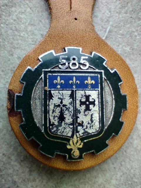 MÉDAILLE MILITAIRE INSIGNE 585° régiment du train drago G3083 EUR 2,99 ...