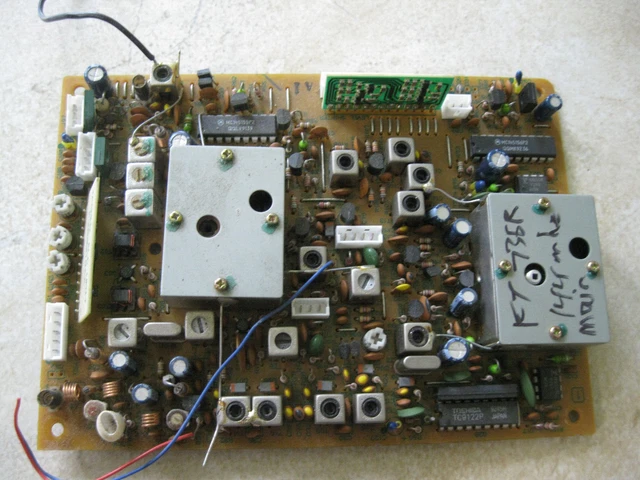 YAESU FT-736R 144mhz MAIN unit in Excellent shape working as it should ...