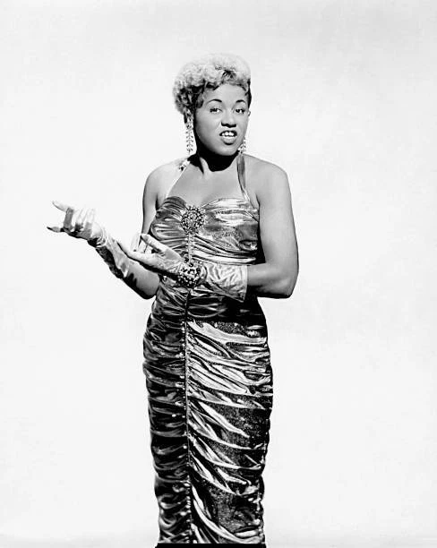 SINGER AND SONGWRITER Rose Marie Mccoy Poses For A Portrait 2 Old Music ...