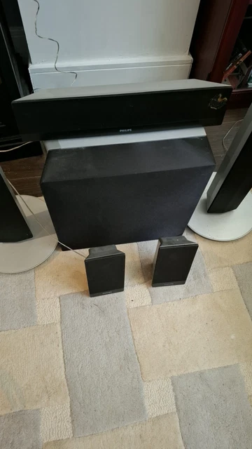 5:1. PHILIPS SURROUND Sound System + Subwoofer. CD/DVD/MP3/USB port/FM ...