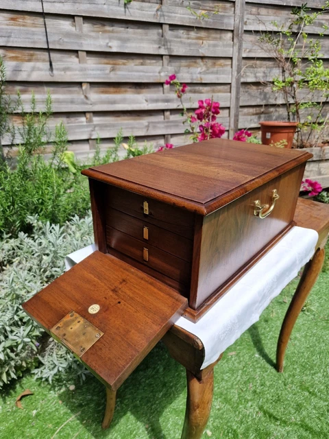 RARE MEUBLE ANCIEN Bois Noyer 19ème Estampillé JOST & Cie PARIS, Jeux ...