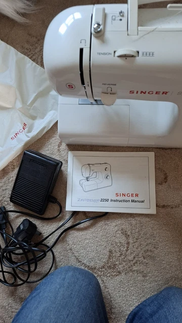SINGER TRADITION 2250 Sewing Machine - White £34.29 - PicClick UK