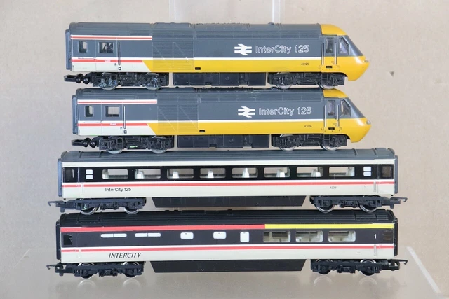 HORNBY BR INTERCITY Hirondelle Classe 43 Hst Diesel Locomotive 43125 4 ...