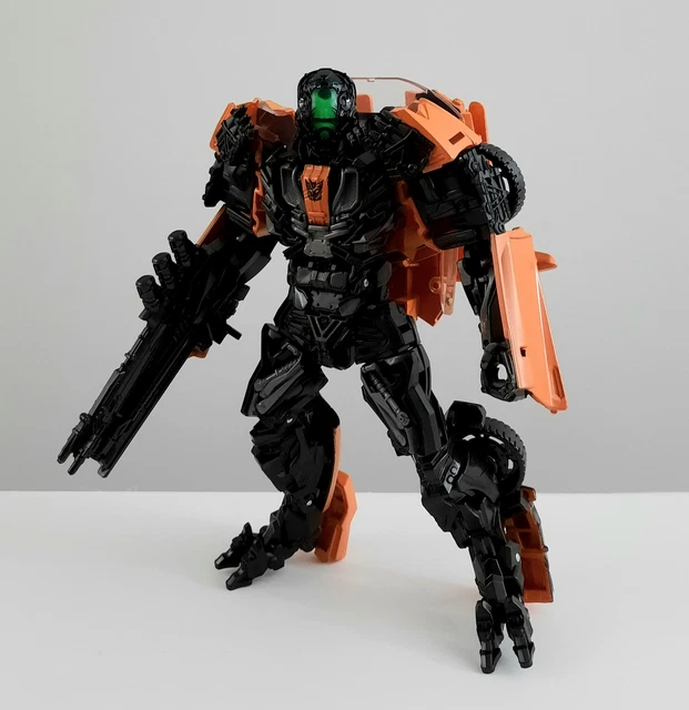 TRANSFORMERS STUDIO SERIES Deluxe Class : 17 Shadow Raider - Aoe ...