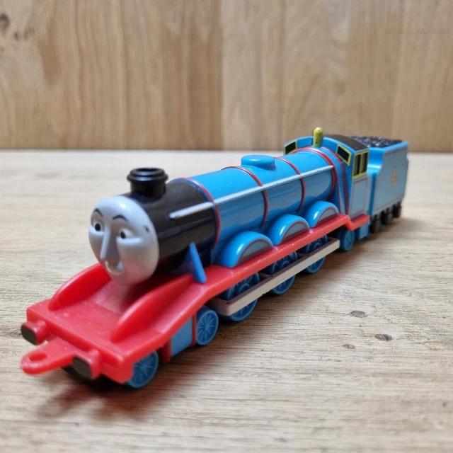THOMAS THE TANK Engine Gordon Plastic Gullane Loco 2004 Loose £6.98 - PicClick UK