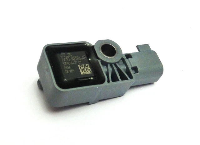 NEW GENUINE JAGUAR Xk Xkr Xkr-S X150 Front Impact Pedestrian Sensor ...