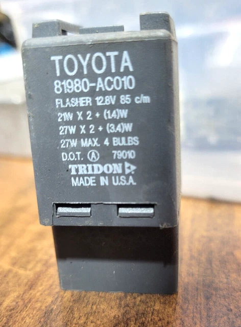 OEM TOYOTA COROLLA Tacoma flasher turn signal hazard emergency relay ...