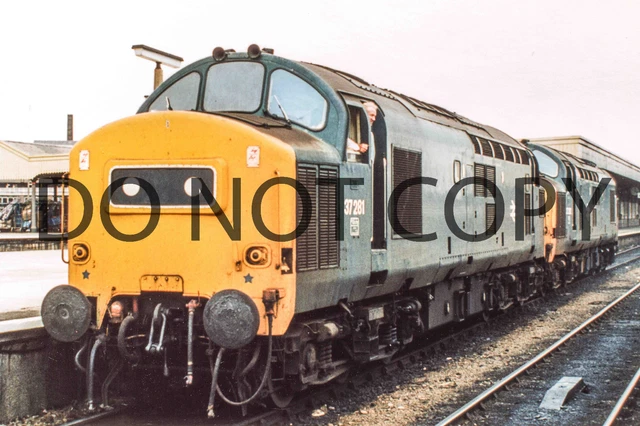 UK DIESEL TRAIN Railway Photograph Of Class 37 37281 Loco. Rm37-963 £1. ...