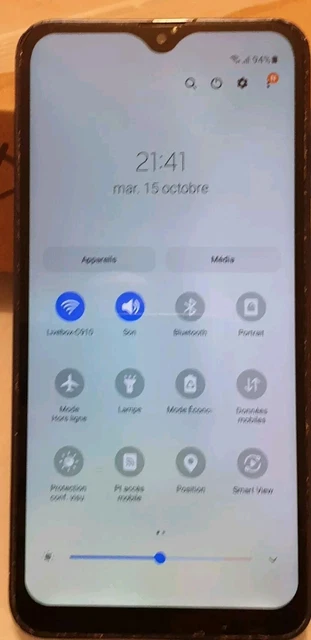 SAMSUNG GALAXY A10 SM-A105F - 32Go - Noir (Unlocked) (Double SIM) EUR ...